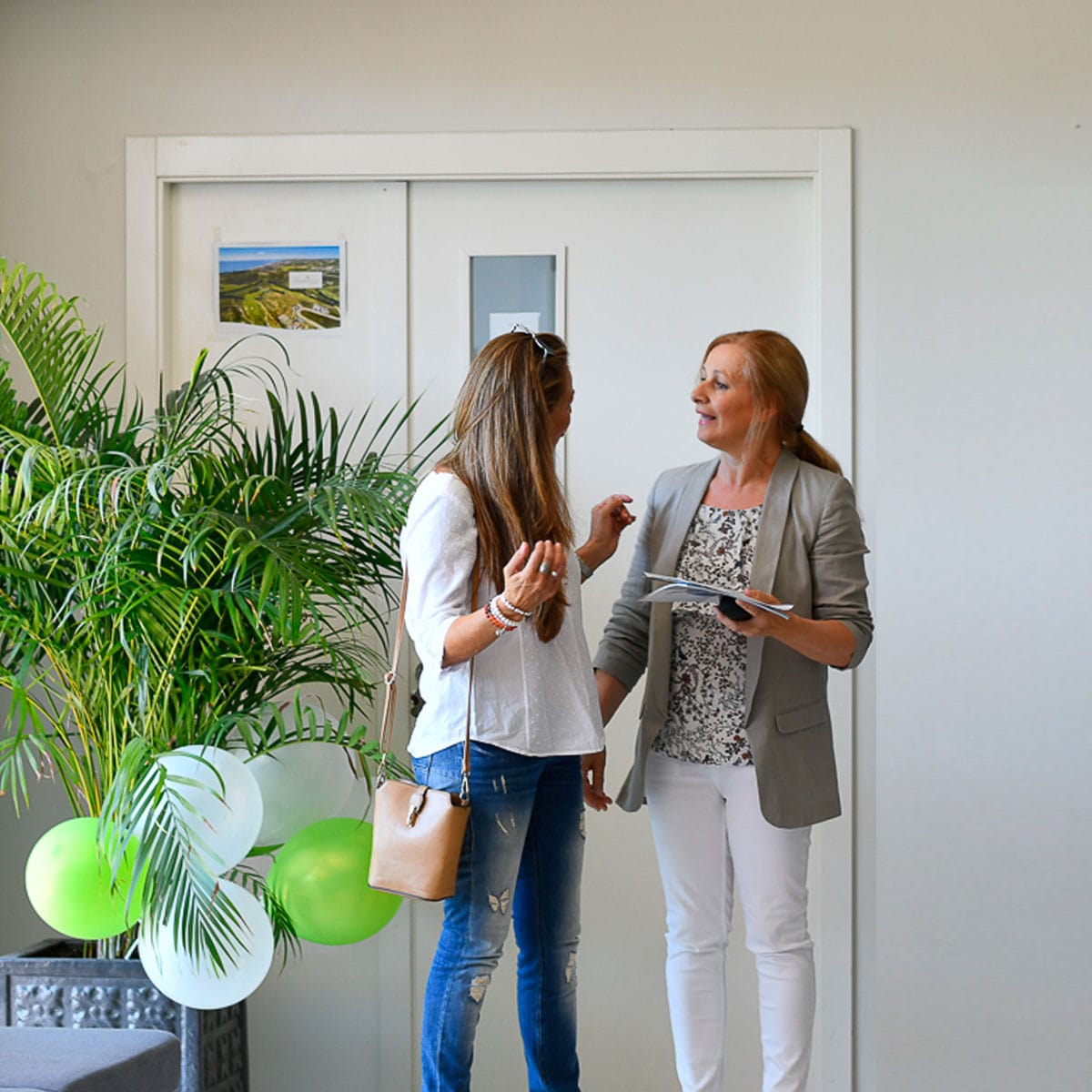 Multi-Agent Real Estate Networking. Selling your Property